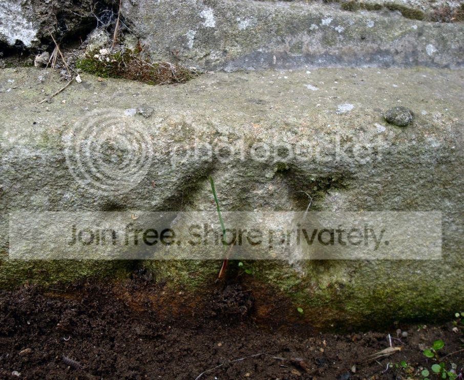 Pivot: Wickersley, Holling Hall Farm - Bench Mark Database